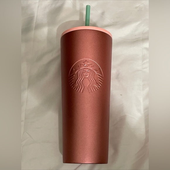 Starbucks | Kitchen | New Starbucks 220 Holiday Season Green Straw ...